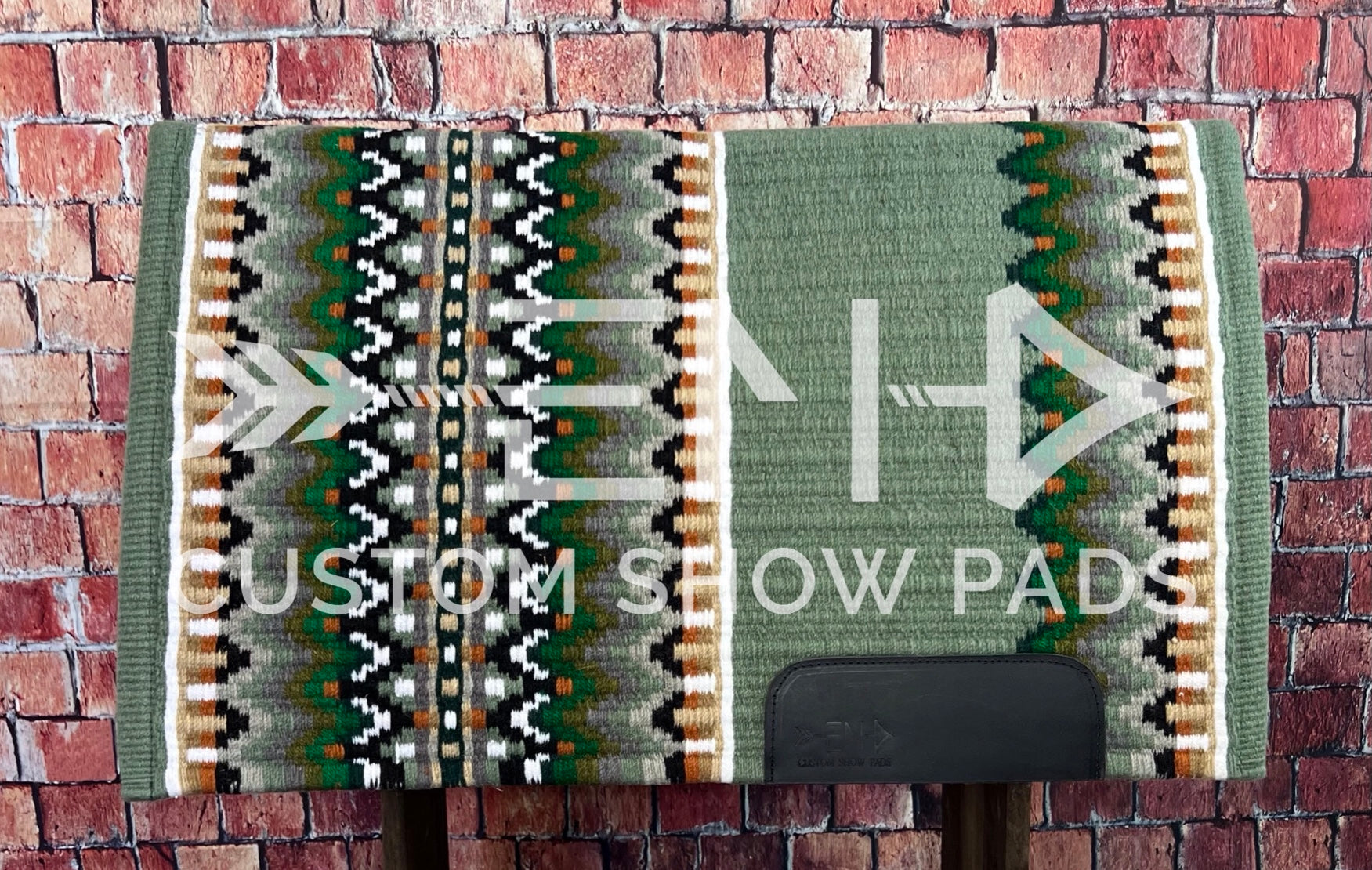 Dapper – EM Custom Show Pads